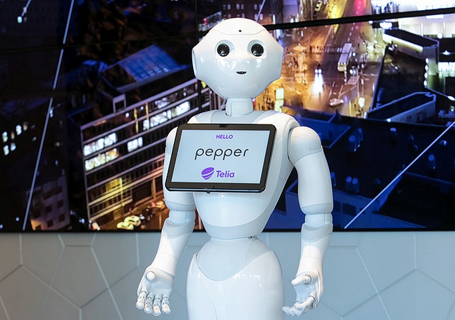 Telia peakontori humanoidrobot sai innovatsiooniauhinna | AM.ee